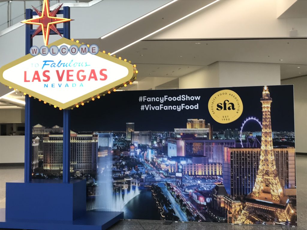 ～米国・ラスベガス開催「Winter Fancy Food Show」に出展～ - 道本食品